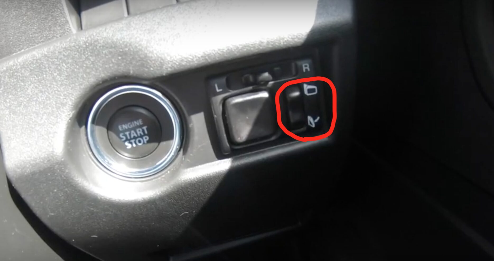 ジムニーシエラのサイドミラーが自動で閉じない時の対処法 | kentaro.blog